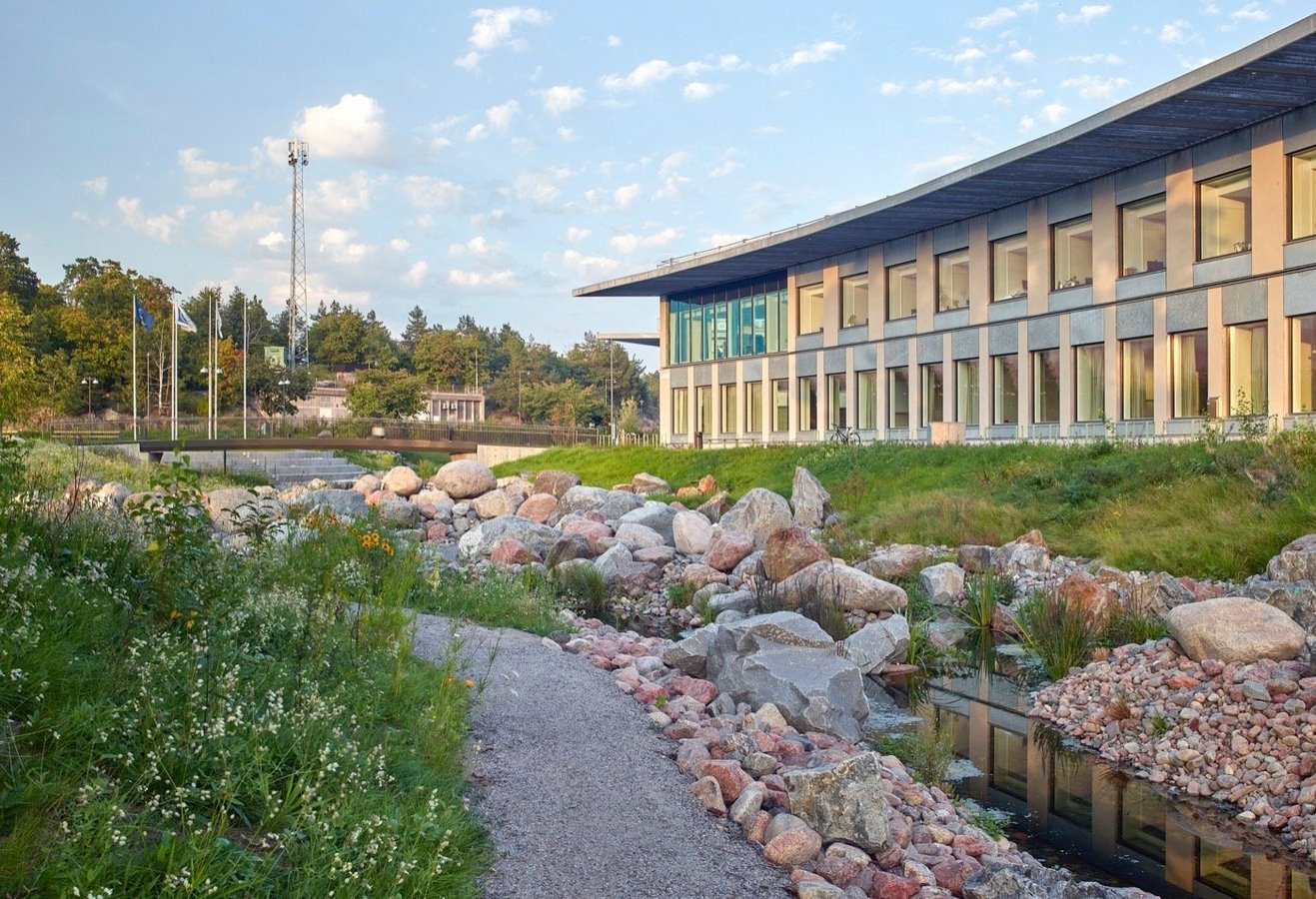 Nurturing Nature: Campus Albano's Landscape Design - foinaad