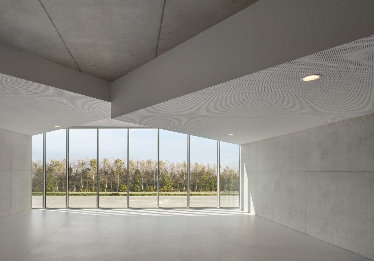 Urban Integration and Porous Design - foinaad